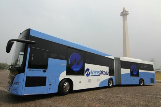 Public Transportation in Jakarta - Indoindians.com