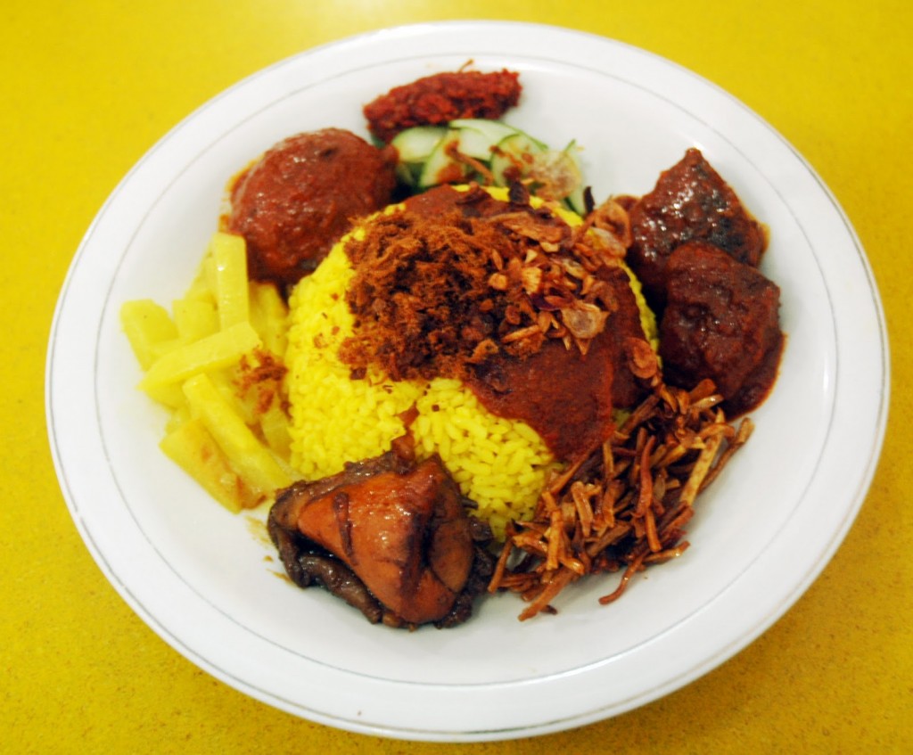 7 Most Popular Indonesian Traditional Breakfast Menu - Indoindians.com