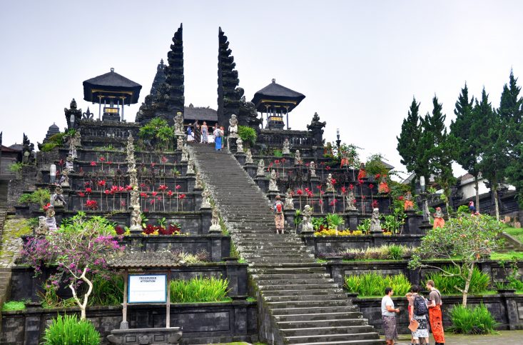 5 Must See Temples in Bali - Indoindians.com