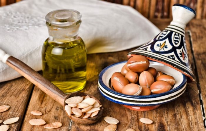7 Benefits from Argan Oil use - Indoindians.com