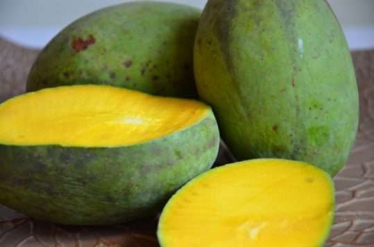 7 Popular Indonesian Mangoes You #MustTry - Indoindians.com