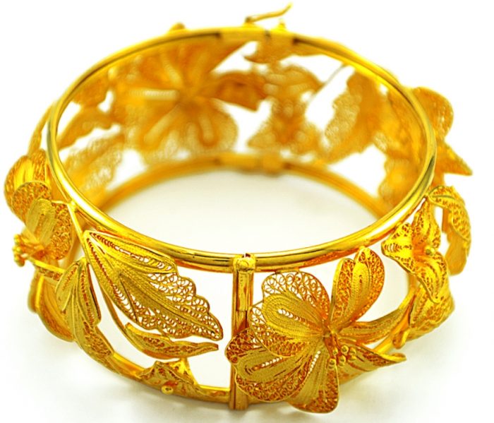 Kendari Werk, the Legendary Traditional Silver and Gold Filigree of ...