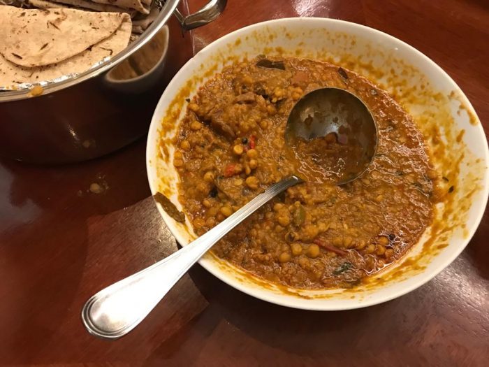 Daal Mutton recipe by Pradeep Sainani - Indoindians.com