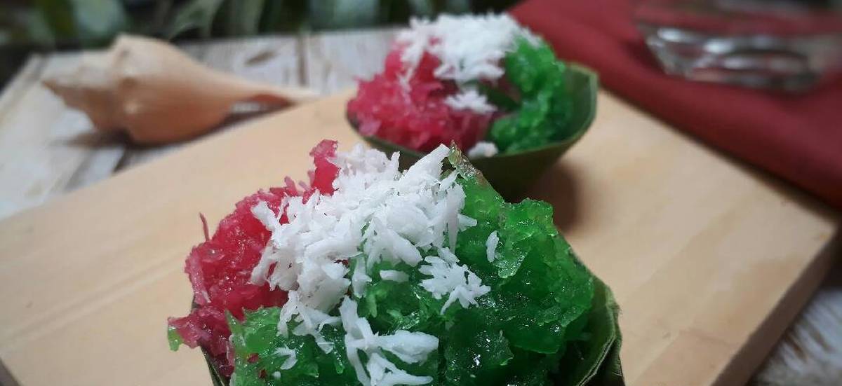 Feeling hungry for sweet & savory snacks? Here are the 10 most famous ...