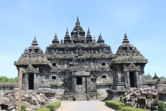6 #MustVisit Temples in Indonesia - Indoindians.com