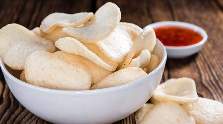 5 Popular types of Kerupuk in Indonesia - Indoindians.com