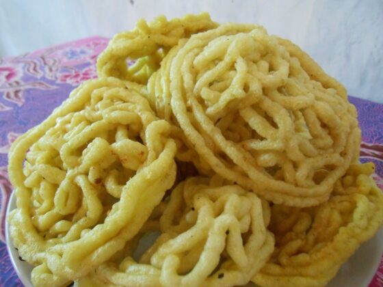 5 Popular types of Kerupuk in Indonesia - Indoindians.com