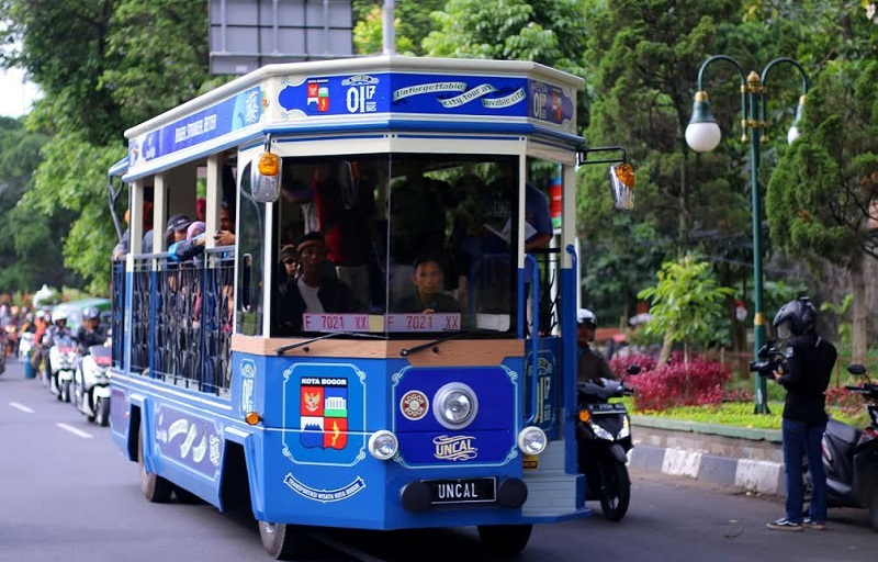 7 #Destination Tour Buses in Indonesia - Indoindians.com