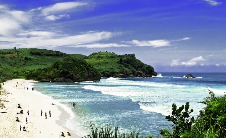 Splish and Splash on the Beaches of Java! - Indoindians.com